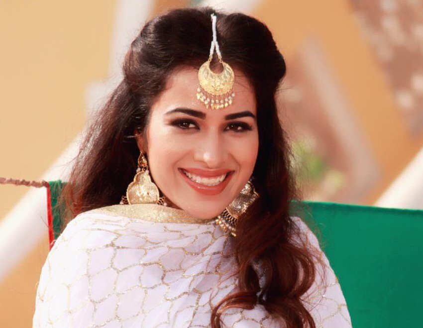 SARA GURPAL: THE MOST CHARMING FACE OF PUNJABI INDUSTRY